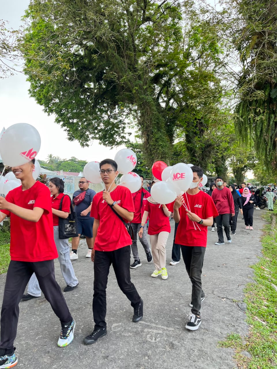 Boom Sale di ACE Hardware, Harga Happy Hemat 70 %. Produk Kitchen dan ...